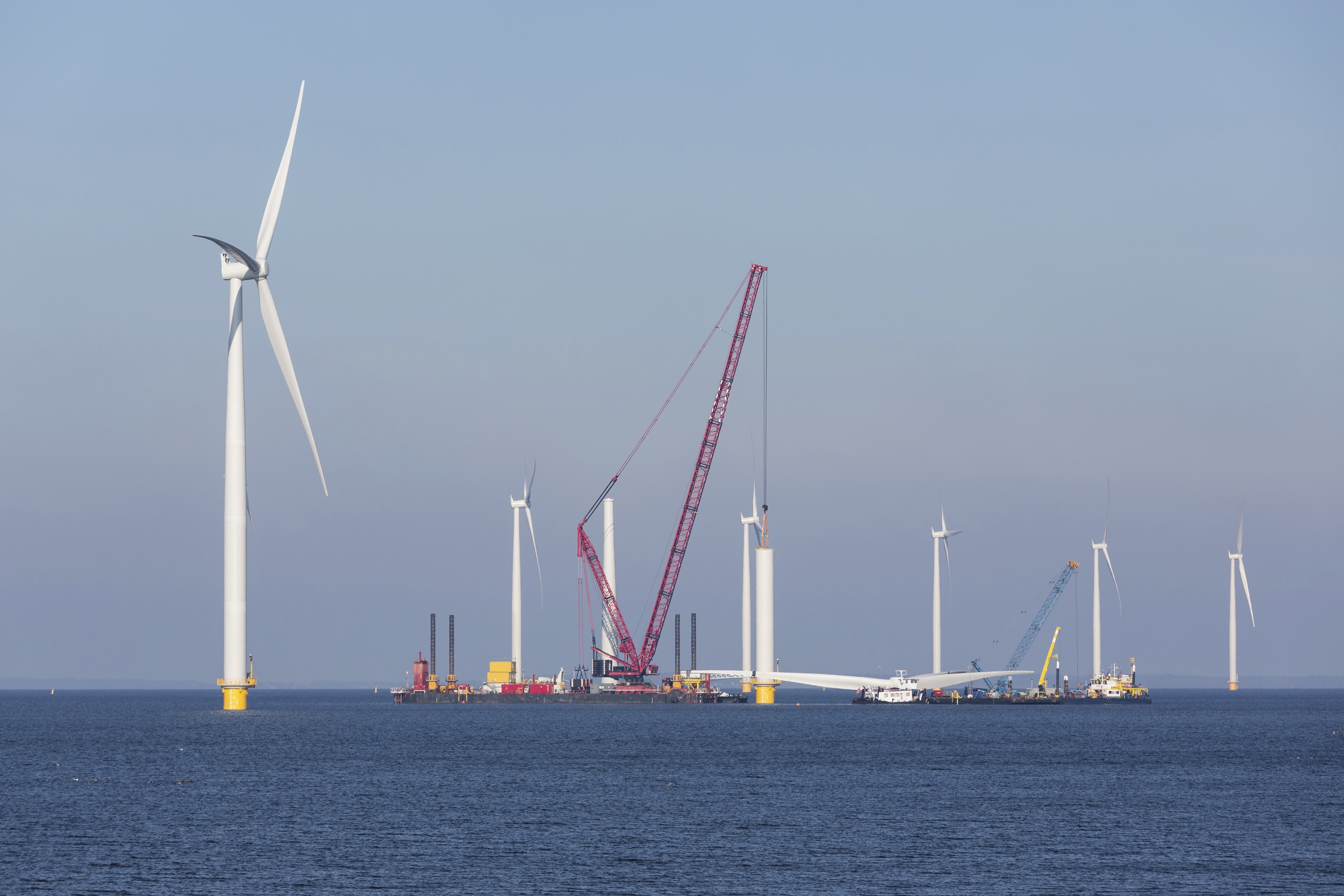 Demonstrating the World’s First Freshwater Offshore Wind Farm | LNE Group